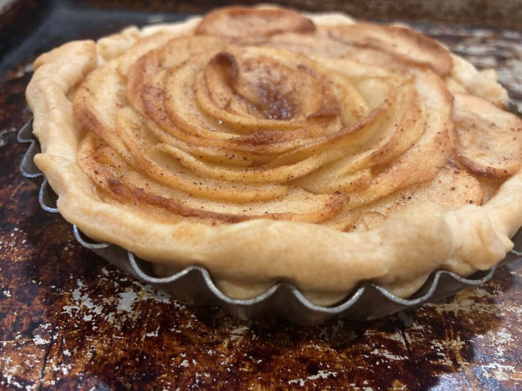 Homemade Vanilla and Cinnamon Apple Tarts with Apricot Glaze - Blessed ...